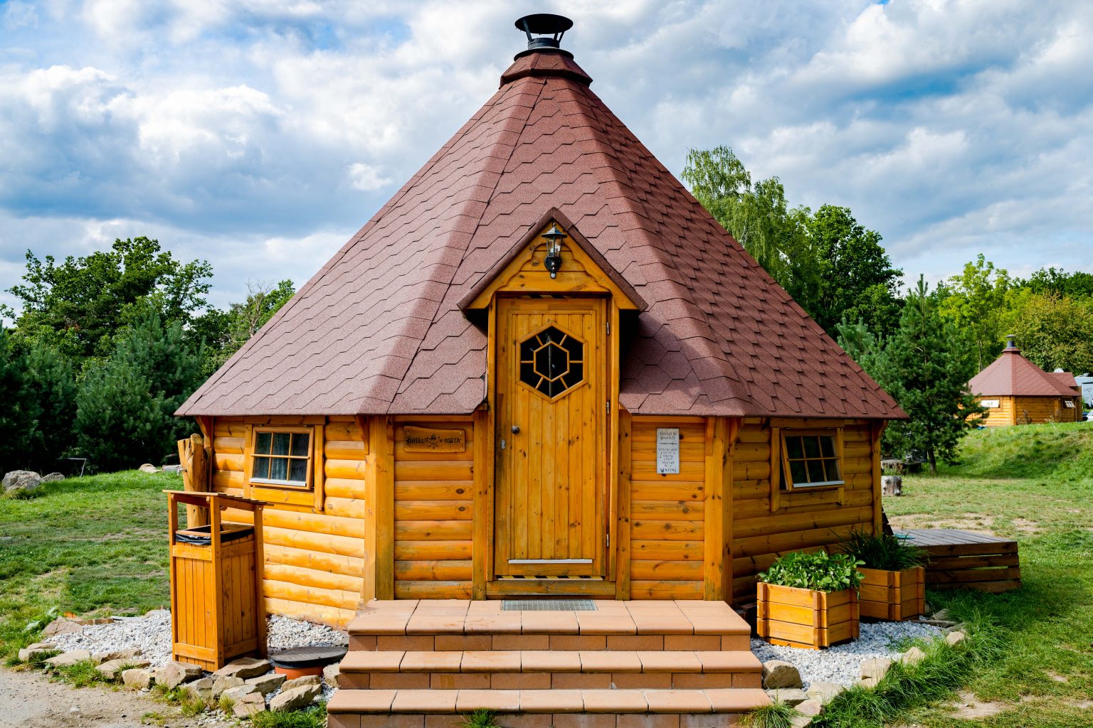 LOG CABIN CAMPING Zvikov Village (EN) - Srubový Kemp Zvíkov Village