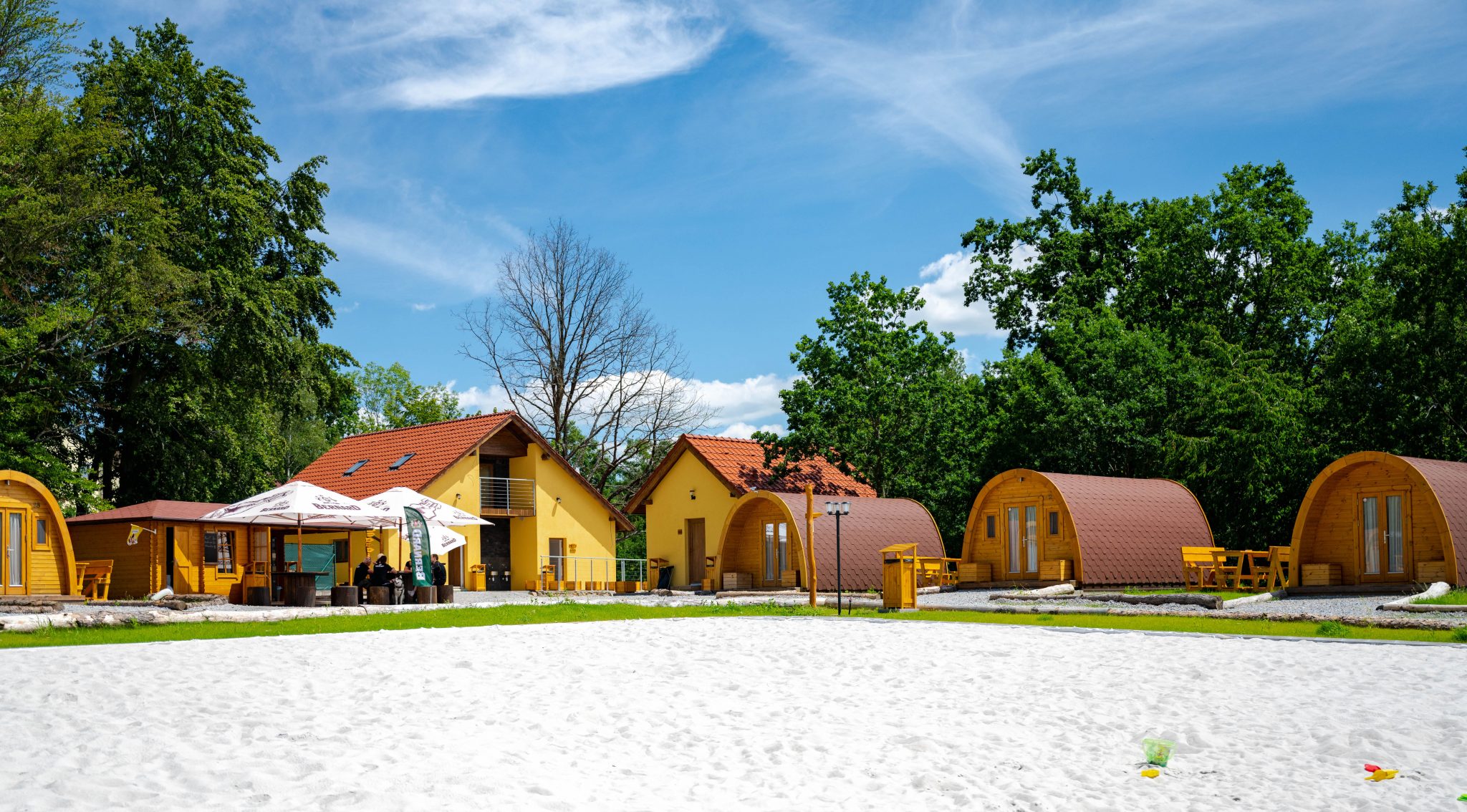 LOG CABIN CAMPING Zvikov Village (EN) - Srubový Kemp Zvíkov Village